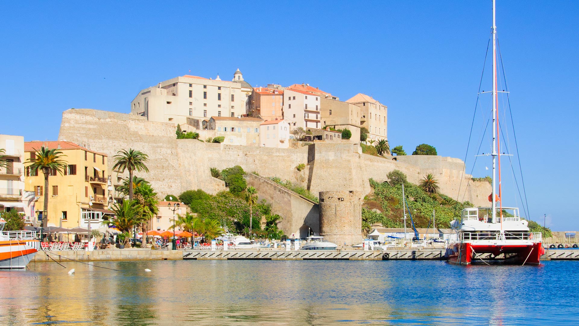Camping à Calvi | Camping Bella Vista en Corse | Camping Calvi 3 étoiles